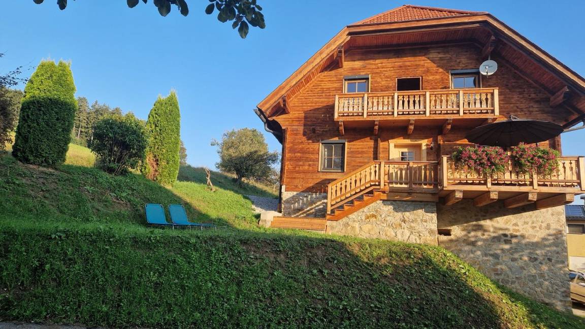 80 M² Ferienhaus ∙ 2 Schlafzimmer ∙ 5 Gäste - Wolfsberg