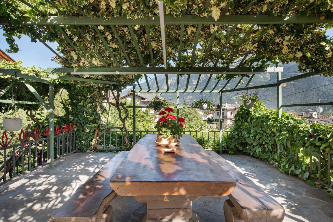 70 M² Ferienwohnung ∙ 1 Schlafzimmer ∙ 2 Gäste - Aosta
