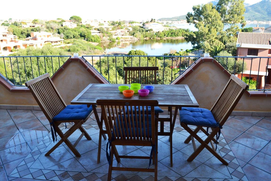 70 M² House ∙ 2 Bedrooms ∙ 5 Guests - Golfo Aranci