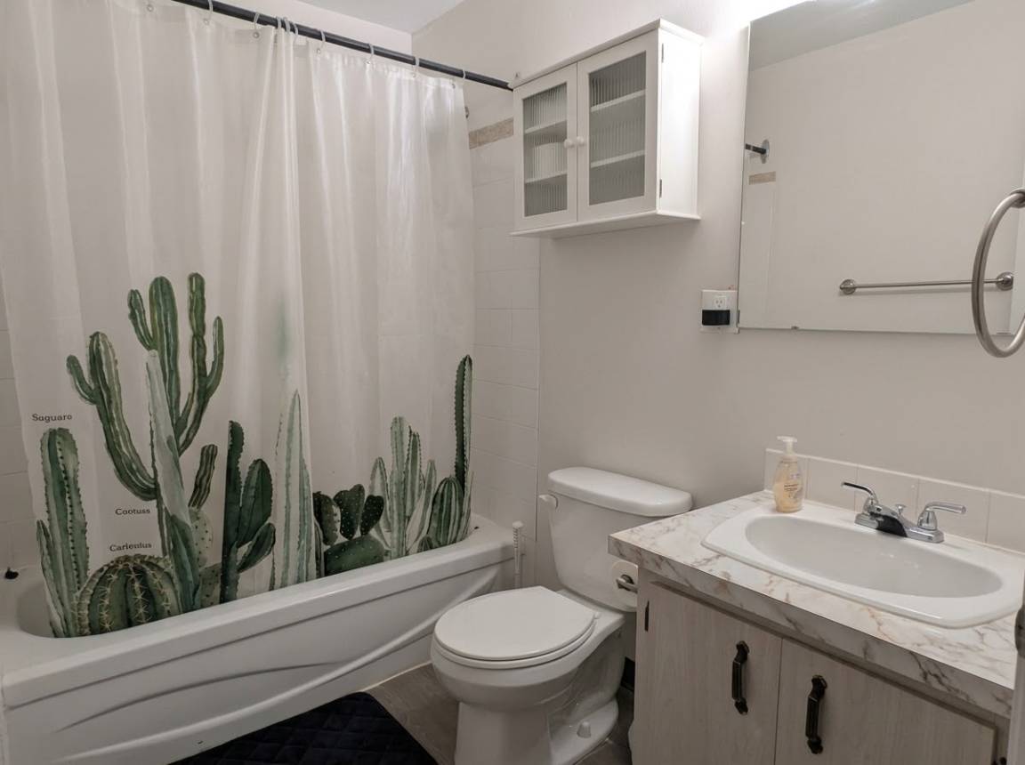 74 M² Huoneisto ∙ 2 Makuuhuonetta ∙ 2 Vierasta - Yorkton