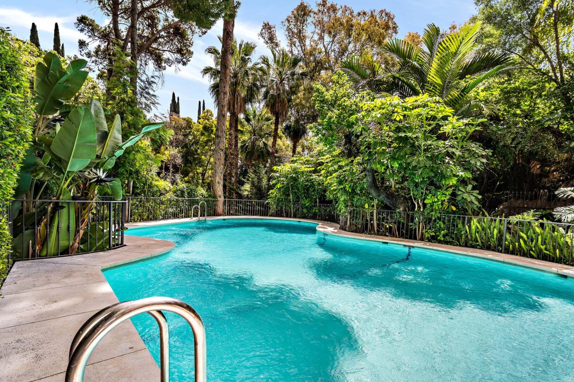 100 M² Lägenhet ∙ 2 Sovrum ∙ 4 Gäster - Marbella