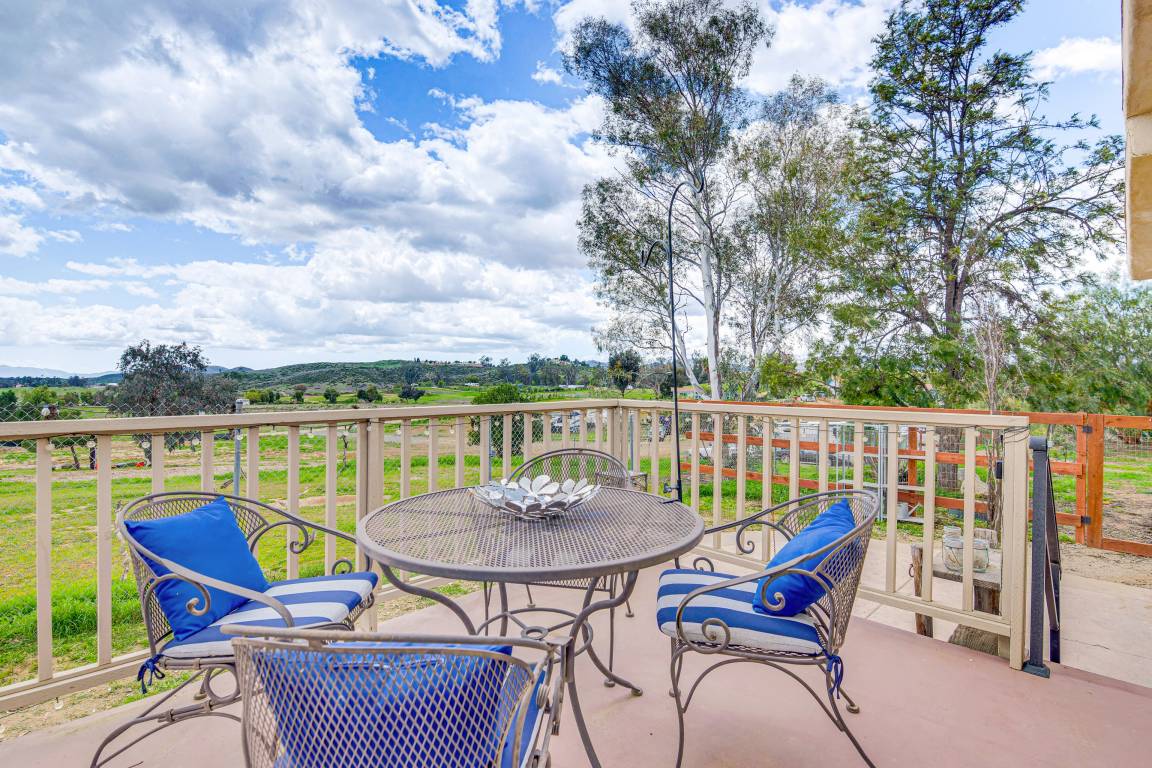 173 M² House ∙ 3 Bedrooms ∙ 6 Guests - Hemet, CA