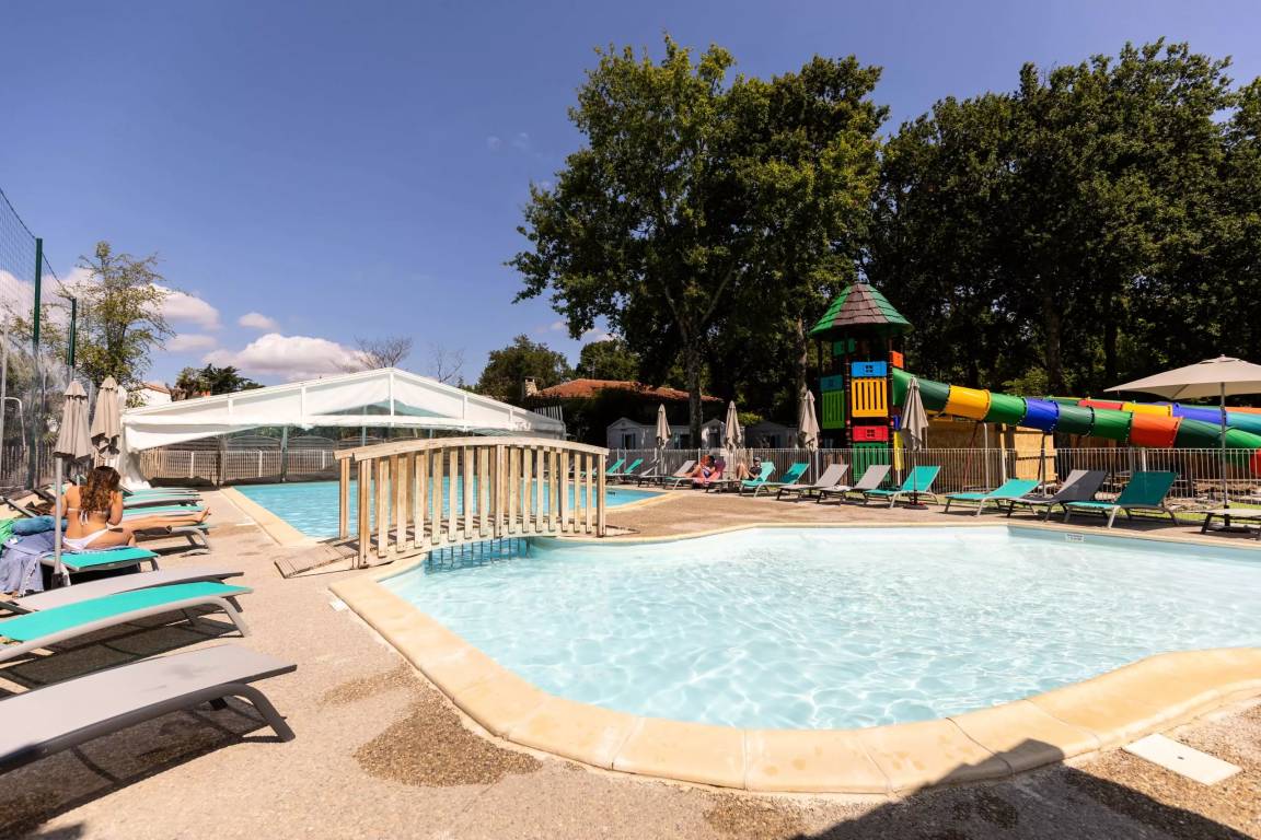 24 M² Mobil-home ∙ 2 Chambres ∙ 4 Personnes - Royan