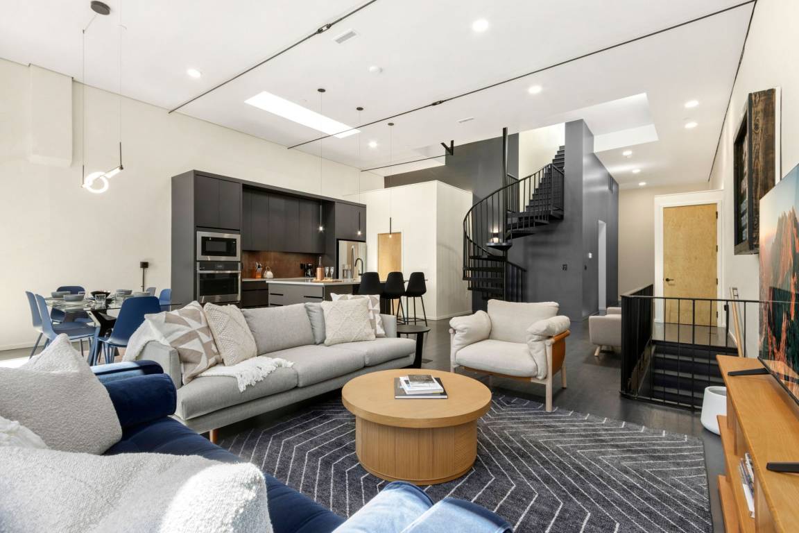 195 M² Apartment ∙ 2 Bedrooms ∙ 6 Guests - Fort Collins, CO