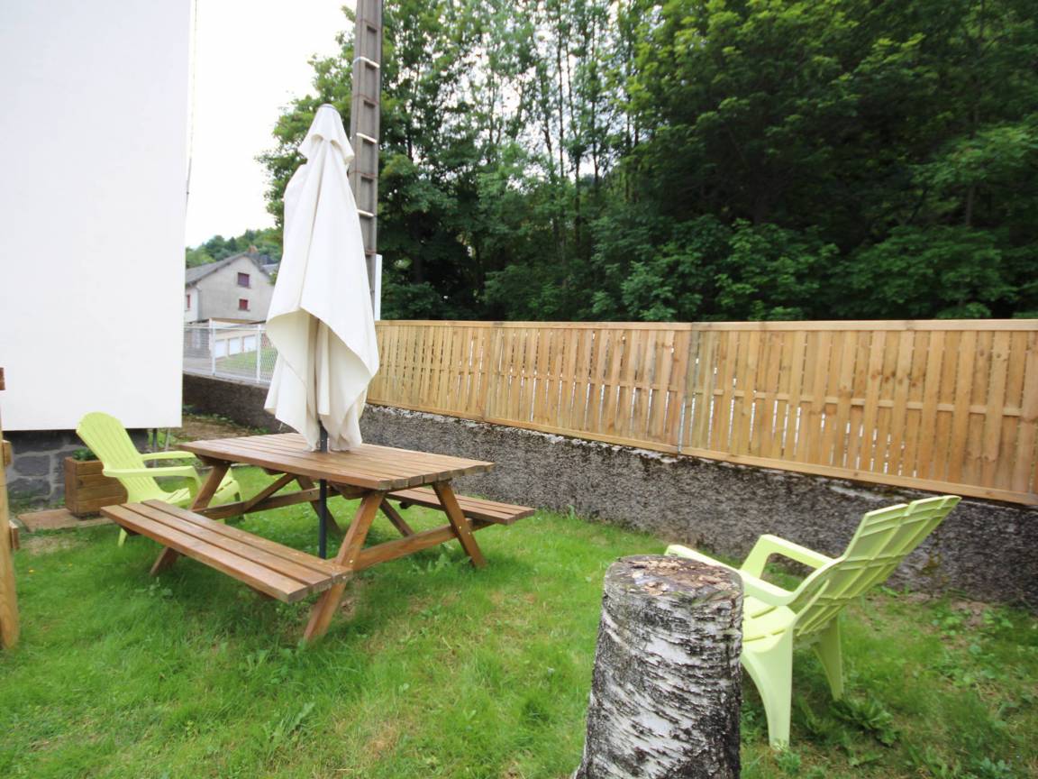 47 M² Appartement ∙ 2 Chambres ∙ 4 Personnes - Murol