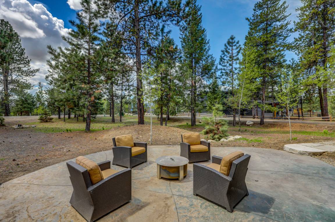 390 M² House ∙ 4 Bedrooms ∙ 10 Guests - McCall, ID