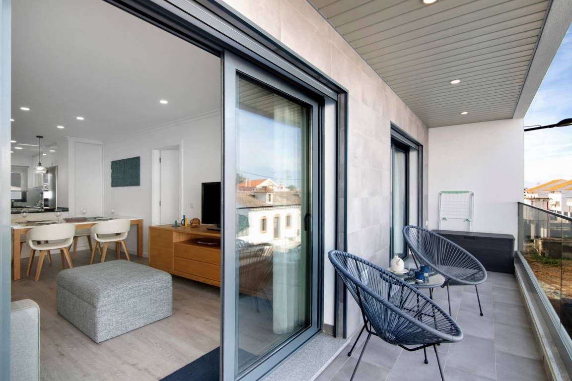 90 M² Apartamento ∙ 3 Habitaciones ∙ 6 Huéspedes - Altura, Portugal