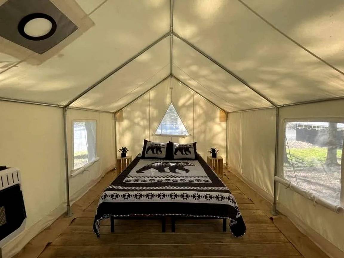 Camping ∙ 1 Bedroom ∙ 3 Guests - Pocono Mountains, PA