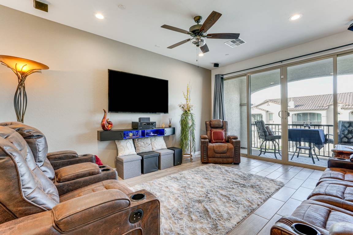 122 M² Apartment ∙ 2 Bedrooms ∙ 5 Guests - 길버트