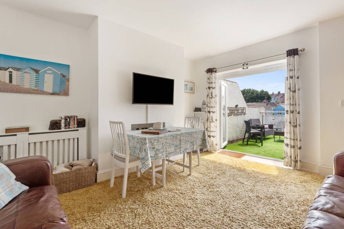 1400 M² Ferienhaus ∙ 5 Schlafzimmer ∙ 8 Gäste - Tenby