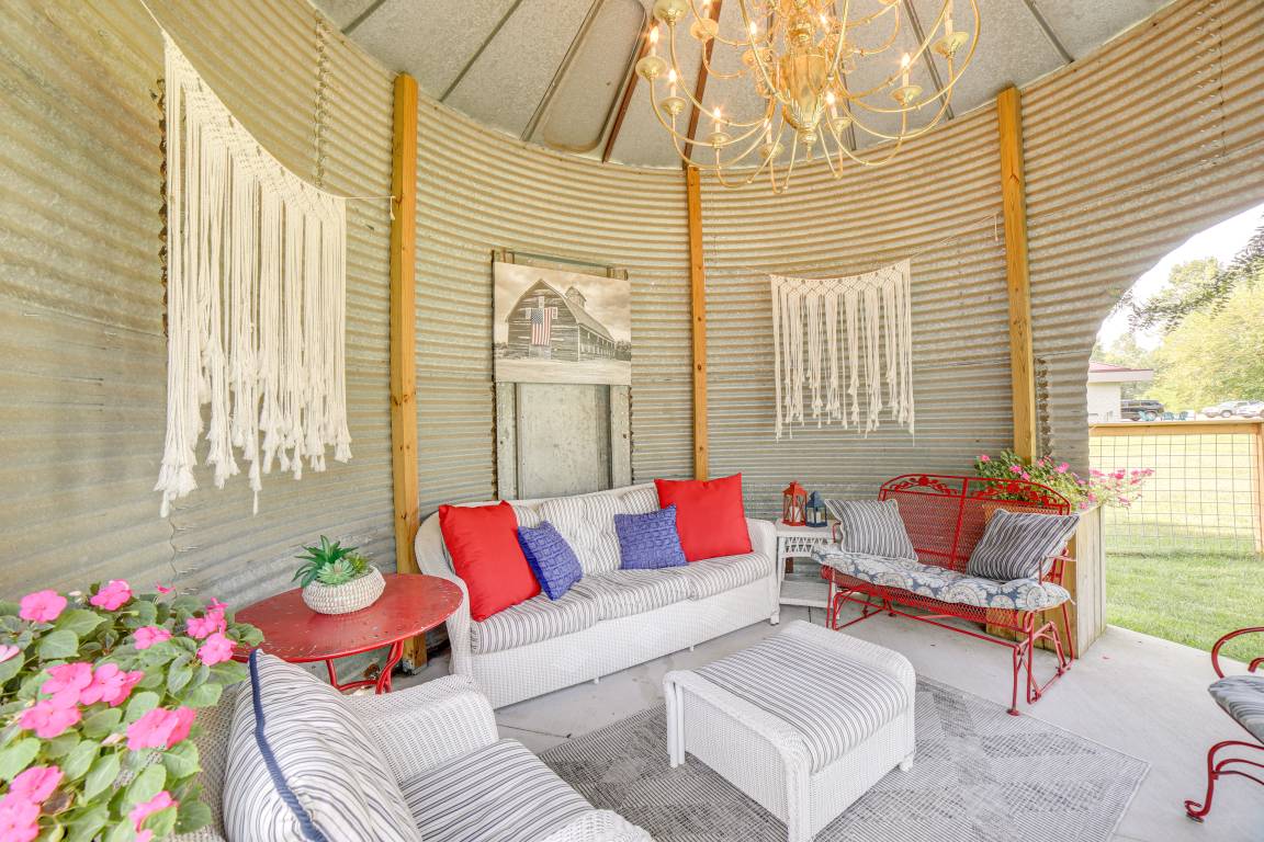 142 M² House ∙ 5 Bedrooms ∙ 12 Guests - Michigan