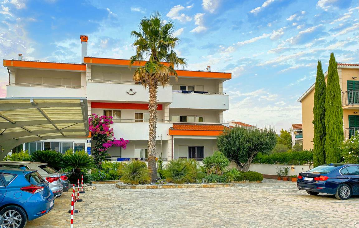 70 M² Apartment ∙ 2 Bedrooms ∙ 4 Guests - Rogoznica