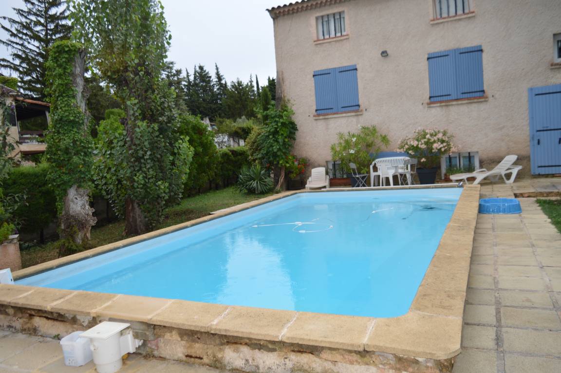 100 M² Maison De Vacances ∙ 3 Chambres ∙ 8 Personnes - Bouc-Bel-Air