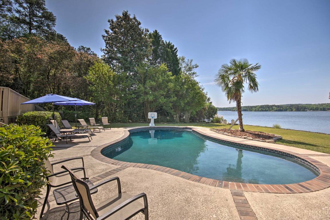 315 M² House ∙ 4 Bedrooms ∙ 12 Guests - Camden, SC