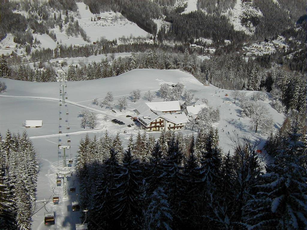 40 M² Hotel ∙ 2 Bedrooms ∙ 3 Guests - Hinterstoder
