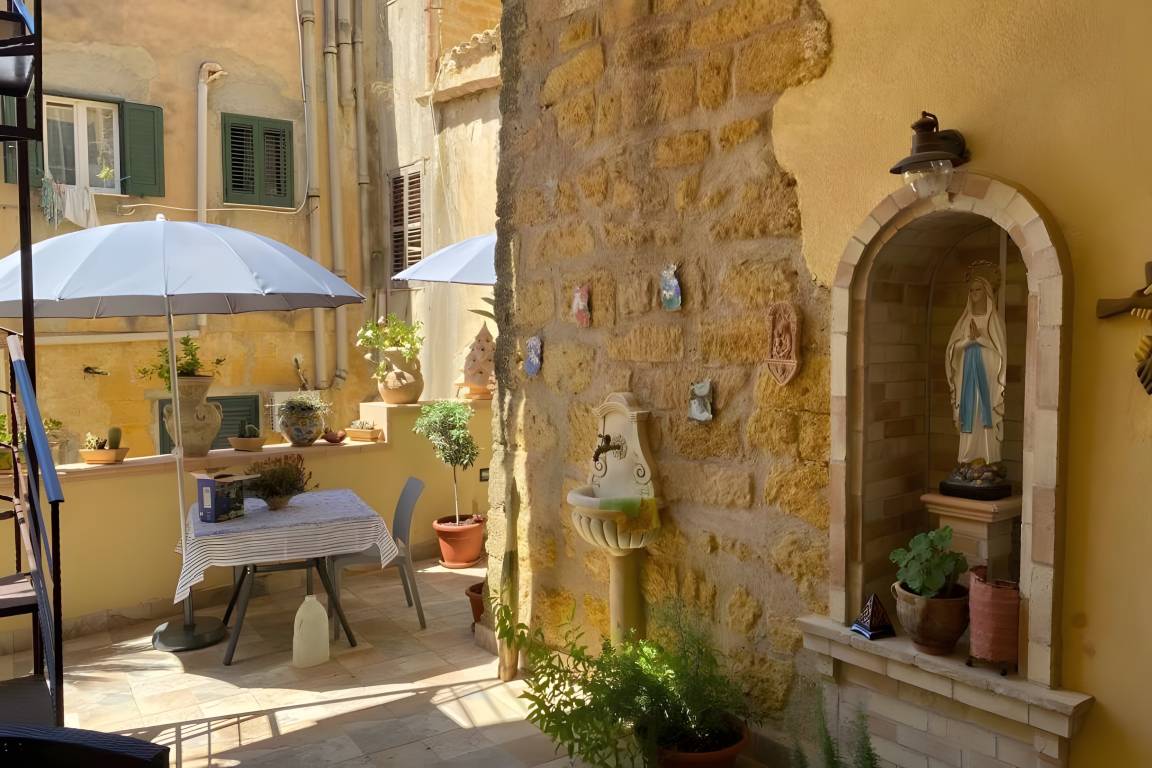 80 M² Appartement ∙ 2 Chambres ∙ 3 Personnes - Agrigente