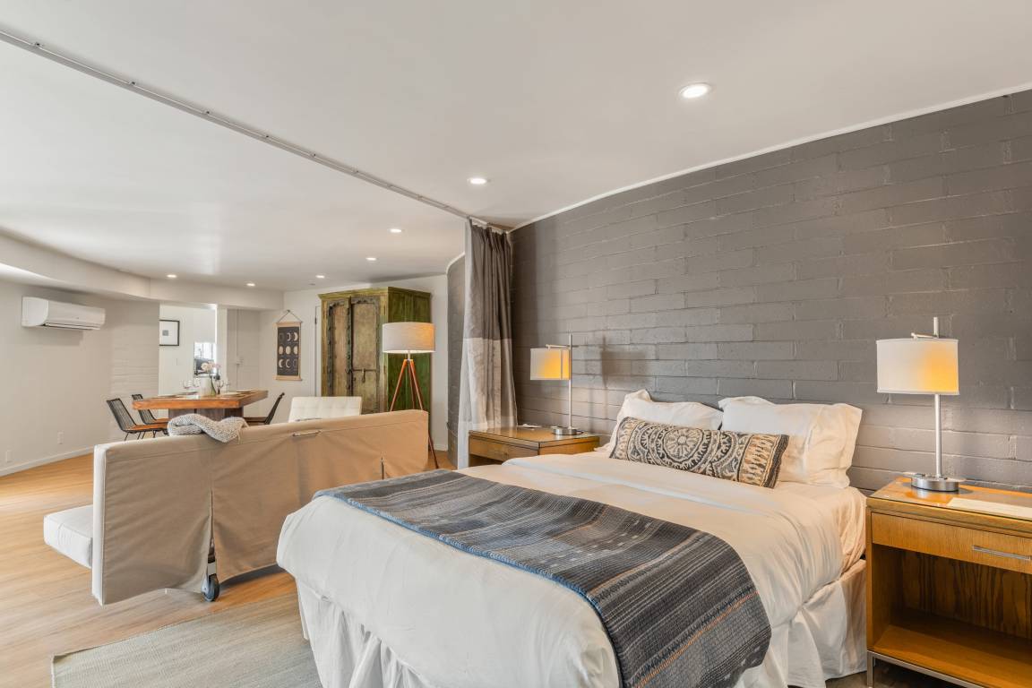 215 M² Talo ∙ 1 Makuuhuone ∙ 4 Vierasta - Malibu Beach, CA