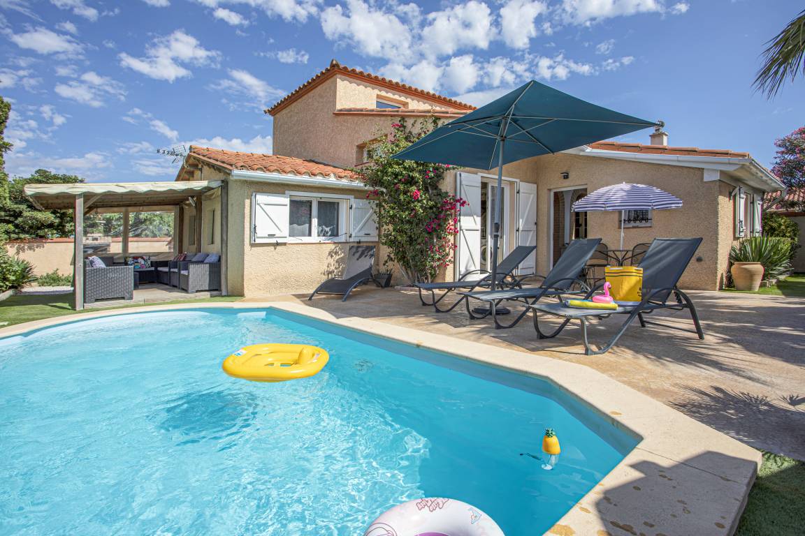 110 M² Villa ∙ 4 Chambres ∙ 8 Personnes - Rivesaltes