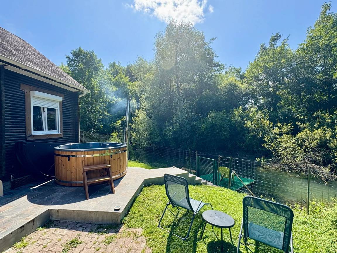 60 M² Chalet ∙ 3 Bedrooms ∙ 6 Guests - Albert