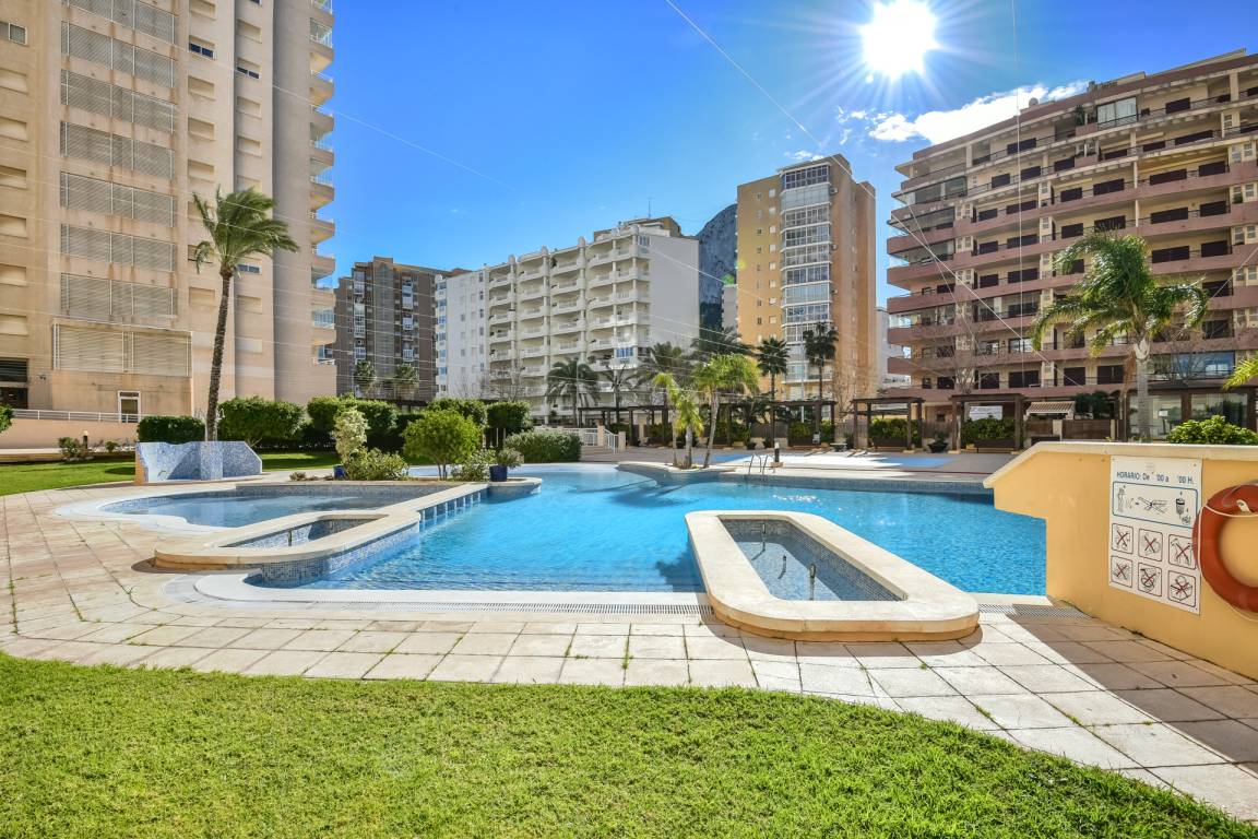 50 M² Ferienwohnung ∙ 1 Schlafzimmer ∙ 4 Gäste - Calp