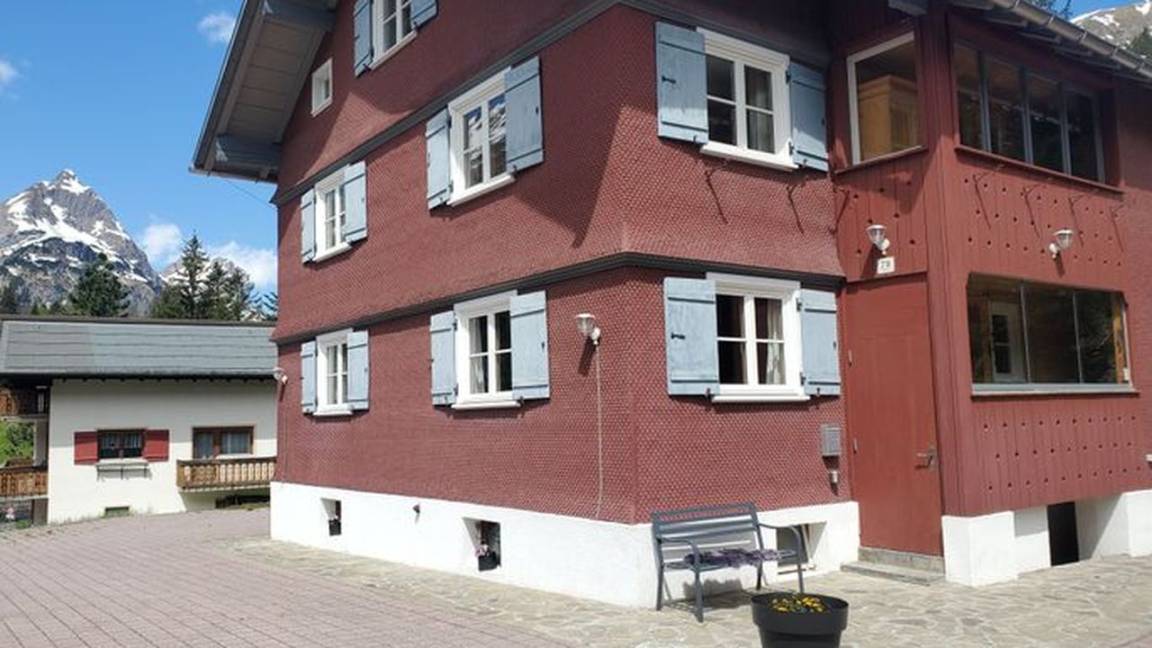 300 M² Ferienhaus ∙ 5 Schlafzimmer ∙ 10 Gäste - Kleinwalsertal