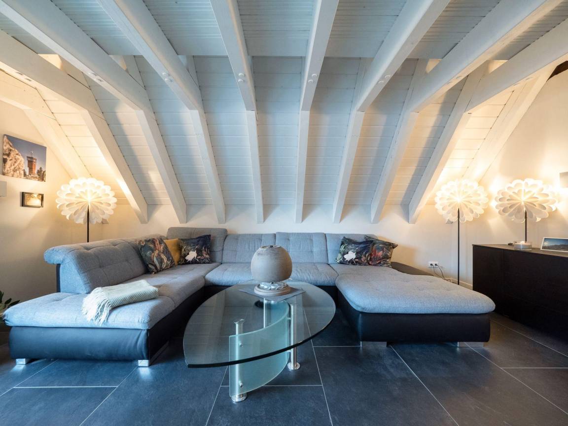 180 M² Ferienhaus ∙ 3 Schlafzimmer ∙ 8 Gäste - Torfhaus