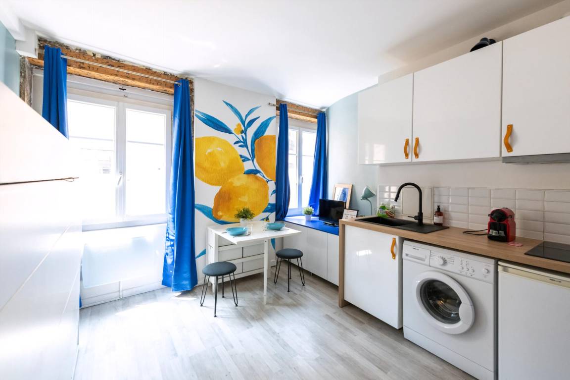 15 M² Estúdio ∙ 1 Quarto ∙ 2 Hóspedes - Lyon
