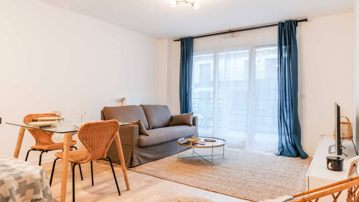 62 M² Appartement ∙ 2 Chambres ∙ 4 Personnes - Saint-Ouen