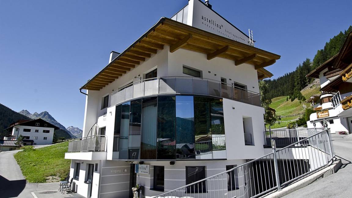 80 M² Apartment ∙ 4 Bedrooms ∙ 10 Guests - Ischgl
