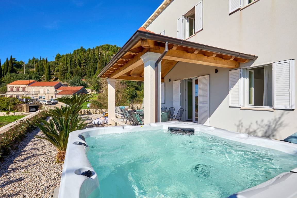 108 M² Villa ∙ 2 Schlafzimmer ∙ 9 Gäste - Dubrovnik