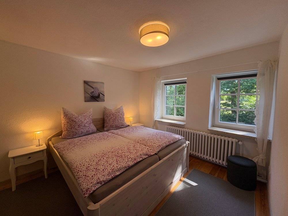 80 M² Ferienwohnung ∙ 2 Schlafzimmer ∙ 5 Gäste - Kropp