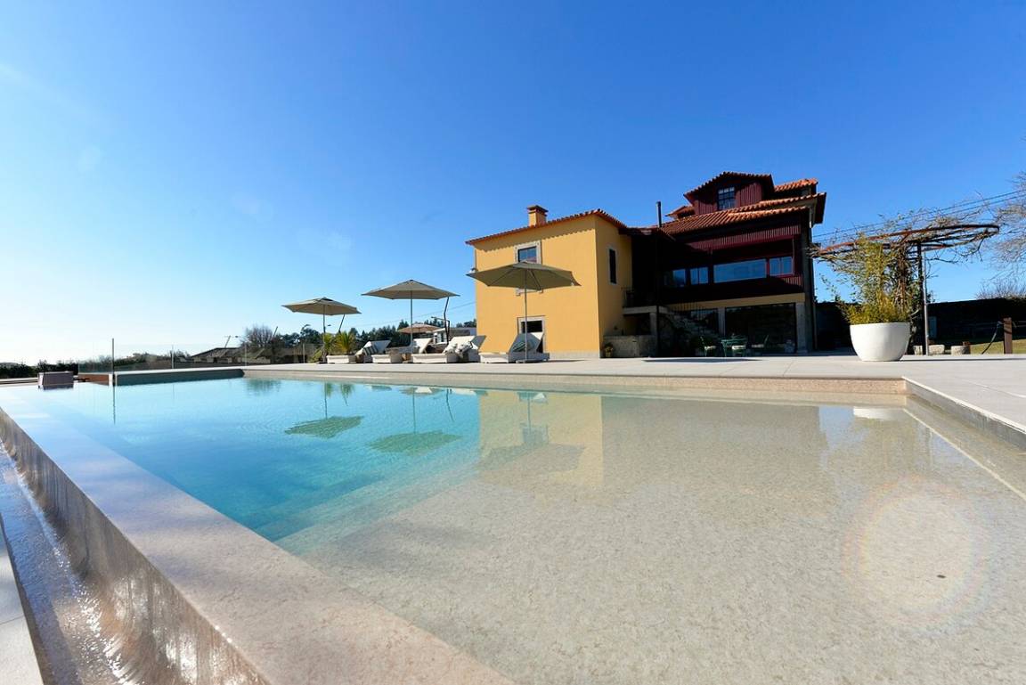 774 M² Villa ∙ 6 Chambres ∙ 12 Personnes - Esposende