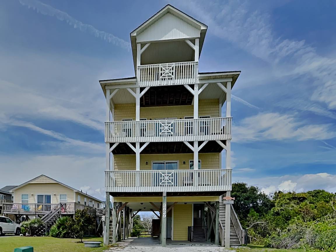 190 M² House ∙ 4 Bedrooms ∙ 11 Guests - North Topsail Beach, NC