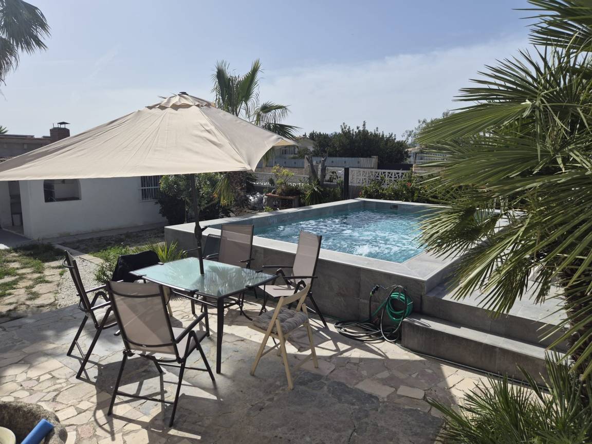 200 M² Villa ∙ 4 Schlafzimmer ∙ 7 Gäste - Alicante