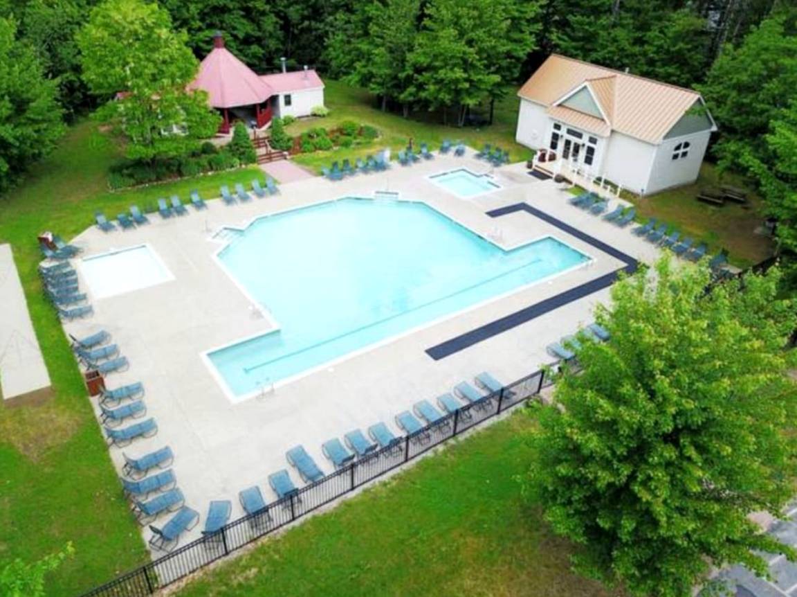 House ∙ 4 Bedrooms ∙ 8 Guests - New Hampshire (State)