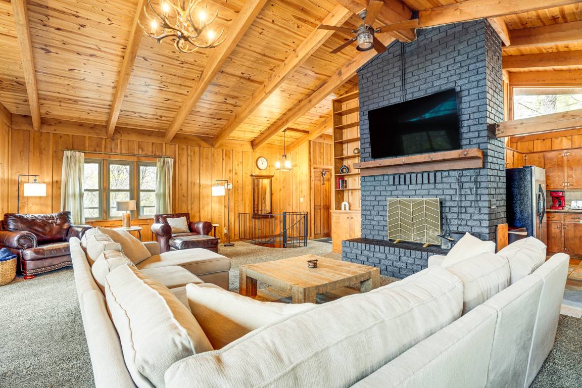 178 M² House ∙ 3 Bedrooms ∙ 8 Guests - Harrisonburg, VA