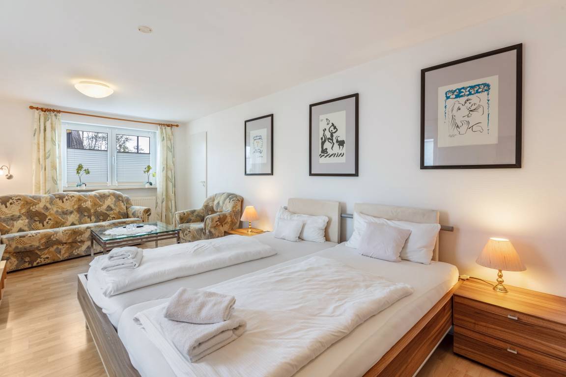 45 M² Ferienwohnung ∙ 2 Schlafzimmer ∙ 4 Gäste - Schliengen