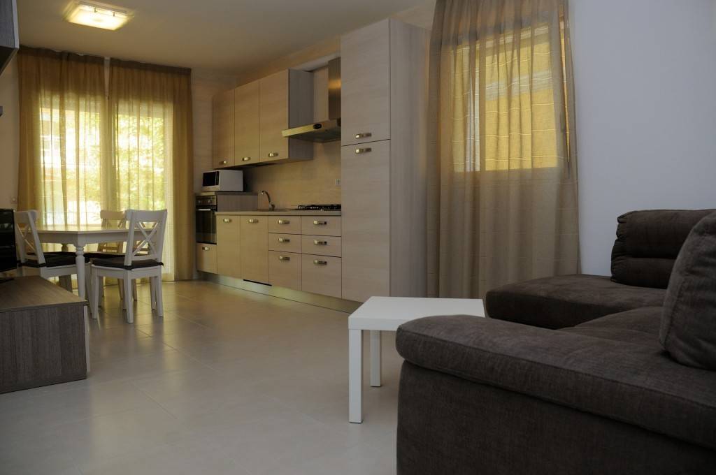 88 M² Apartamento ∙ 2 Habitaciones ∙ 6 Huéspedes - Misano Adriatico
