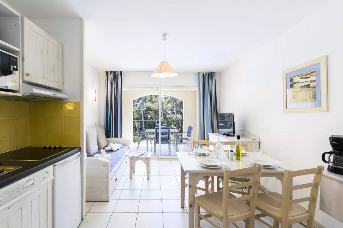 31 M² Studio ∙ 1 Chambre ∙ 4 Personnes - Le brusc