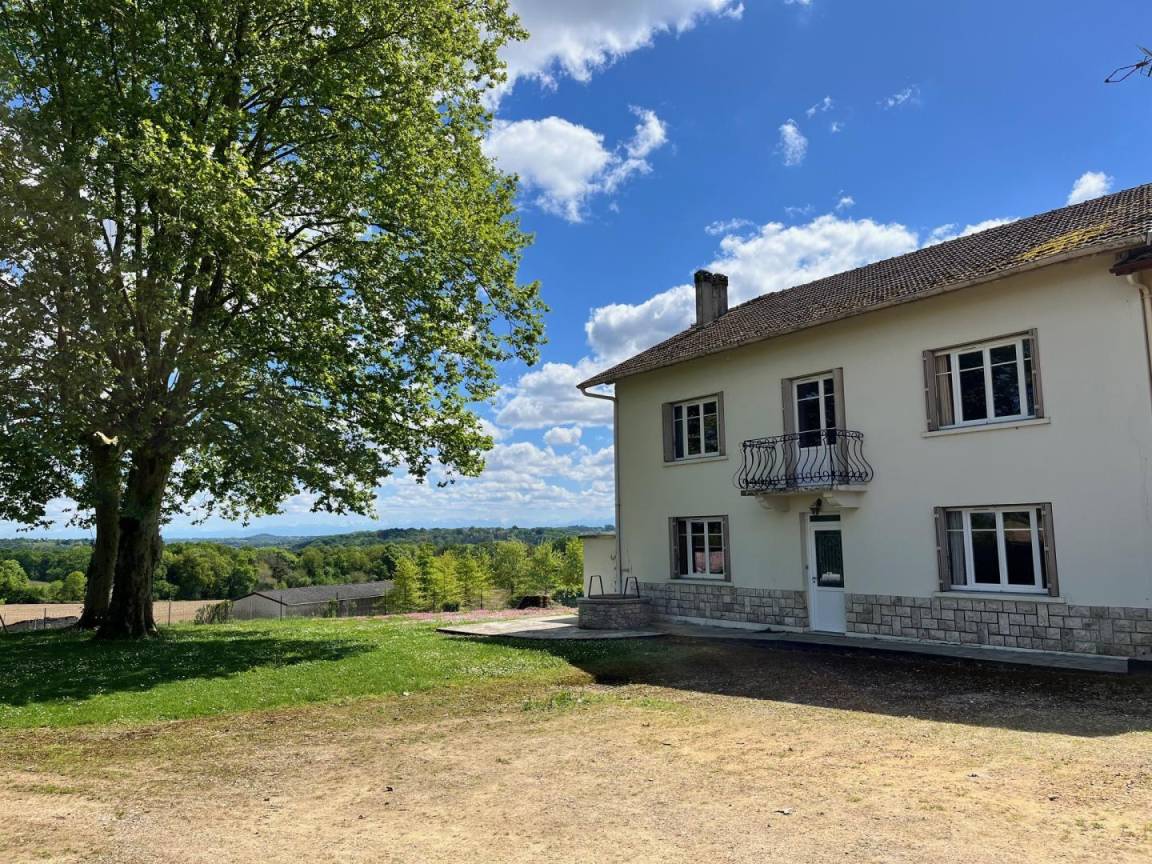 290 M² Gîte ∙ 6 Chambres ∙ 12 Personnes - Hagetmau