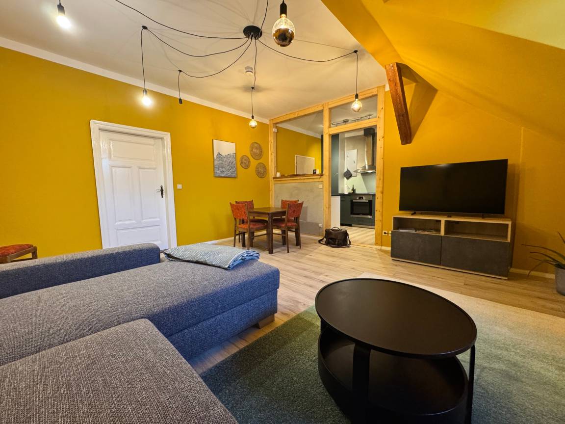 53 M² Ferienwohnung ∙ 1 Schlafzimmer ∙ 5 Gäste - Bad Freienwalde (Oder)