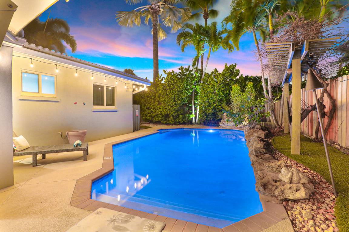 214 M² House ∙ 4 Bedrooms ∙ 9 Guests - Plantation, FL