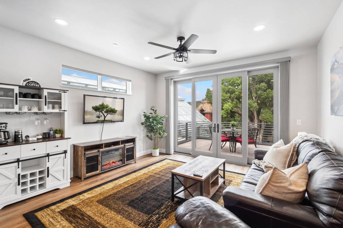 108 M² Condo ∙ 2 Bedrooms ∙ 4 Guests - Ridgway State Park, Ridgway