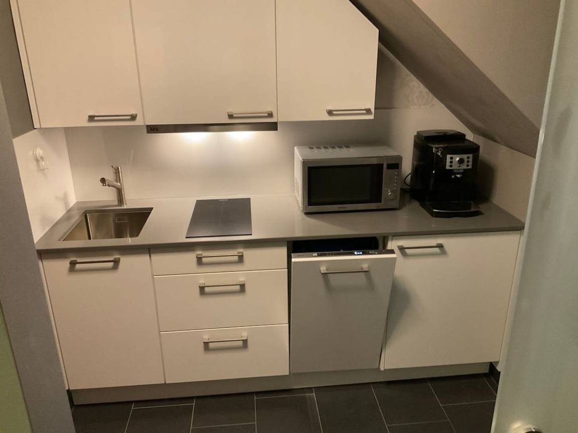 38 M² Apartment ∙ 1 Bedroom ∙ 2 Guests - Stuttgart
