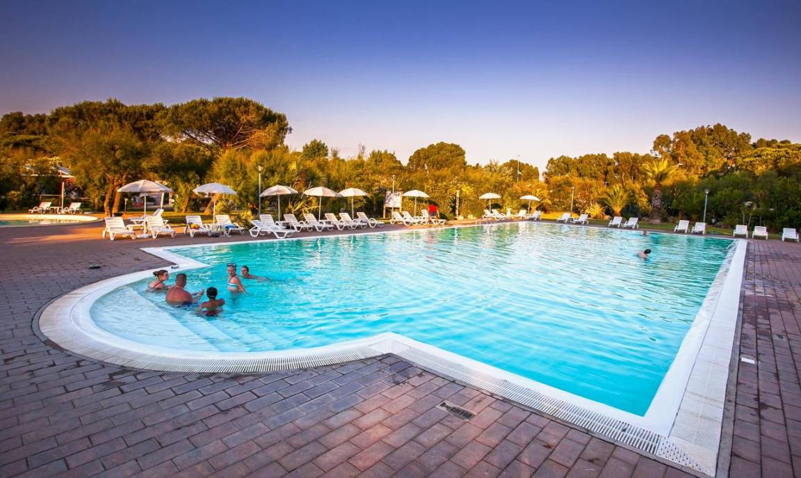 24 M² House ∙ 2 Bedrooms ∙ 5 Guests - Cecina