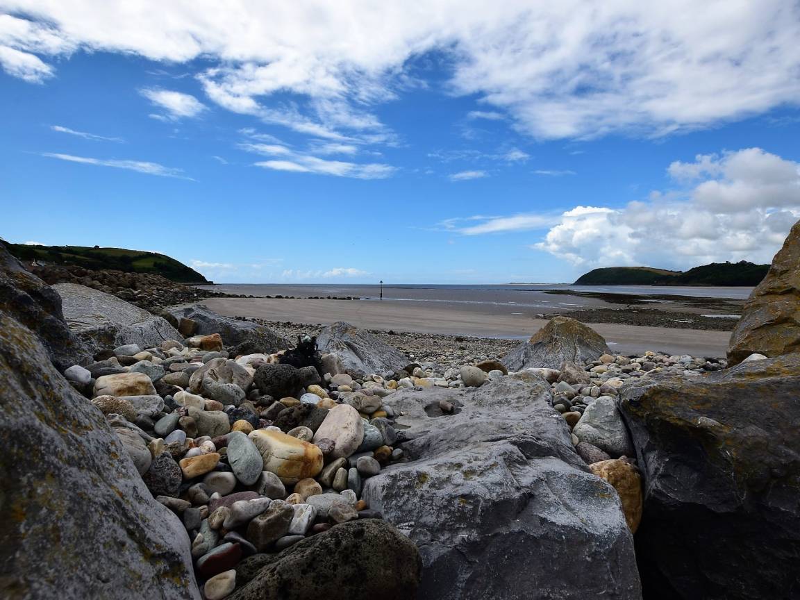 Cottage ∙ 3 Bedrooms ∙ 6 Guests - Laugharne