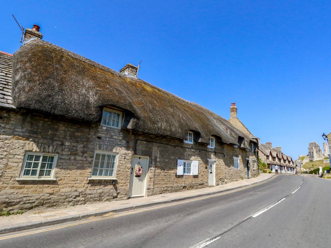 Cottage ∙ 2 Bedrooms ∙ 4 Guests - Swanage