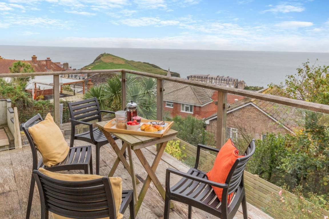 Cottage ∙ 4 Bedrooms ∙ 8 Guests - Ilfracombe
