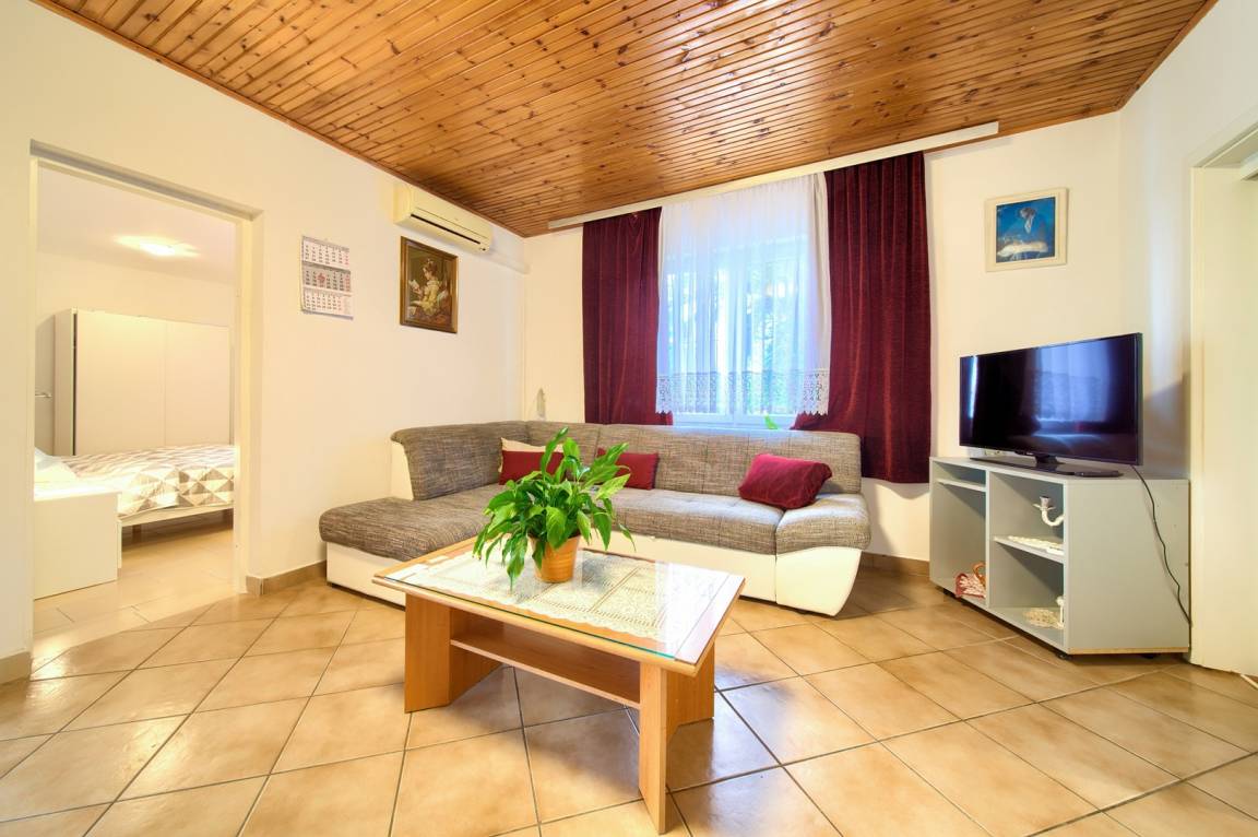 67 M² Apartment ∙ 2 Bedrooms ∙ 4 Guests - Krk