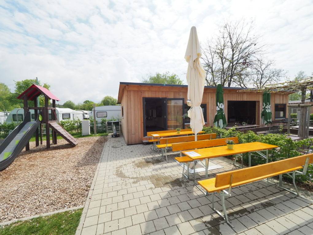 18 M² Caravan ∙ 1 Bedroom ∙ 4 Guests - Lake Constance